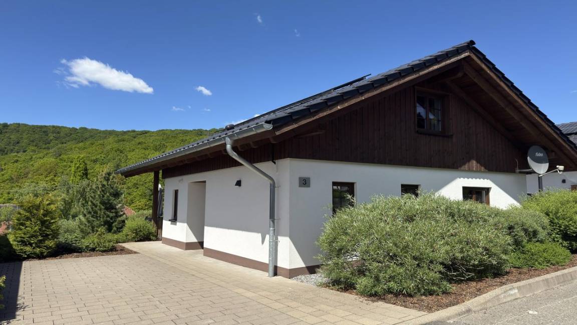 98 M² Ferienhaus ∙ 3 Schlafzimmer ∙ 2 Gäste - Diemelsee