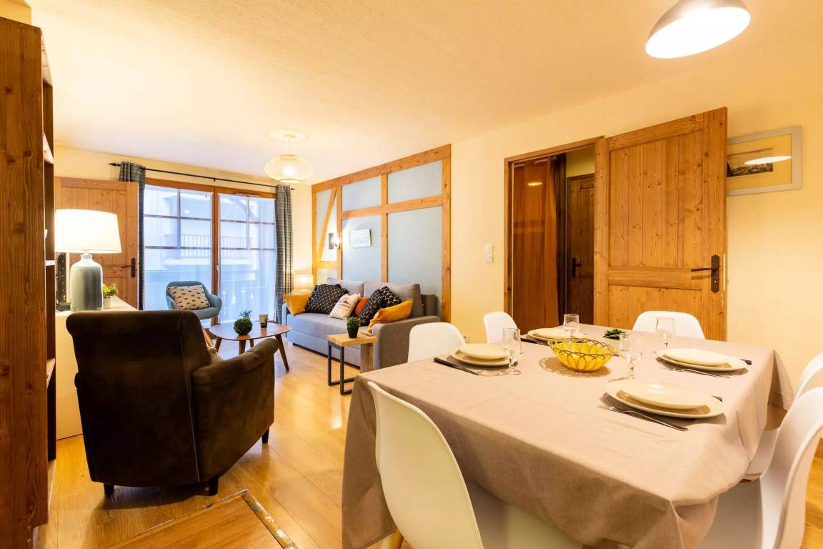 59 M² Ferienwohnung ∙ 2 Schlafzimmer ∙ 8 Gäste - Saint-Lary-Soulan