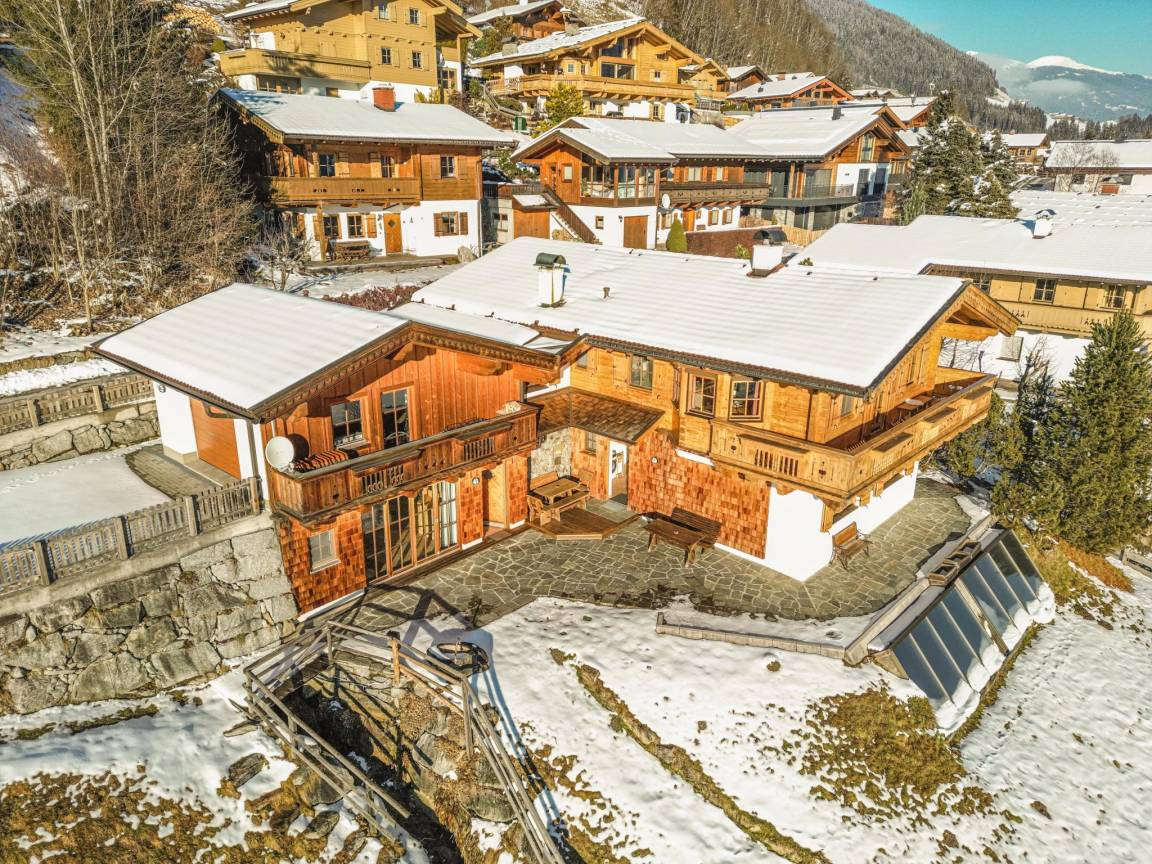 38 M² Chalet ∙ 2 Guests - Bramberg am Wildkogel