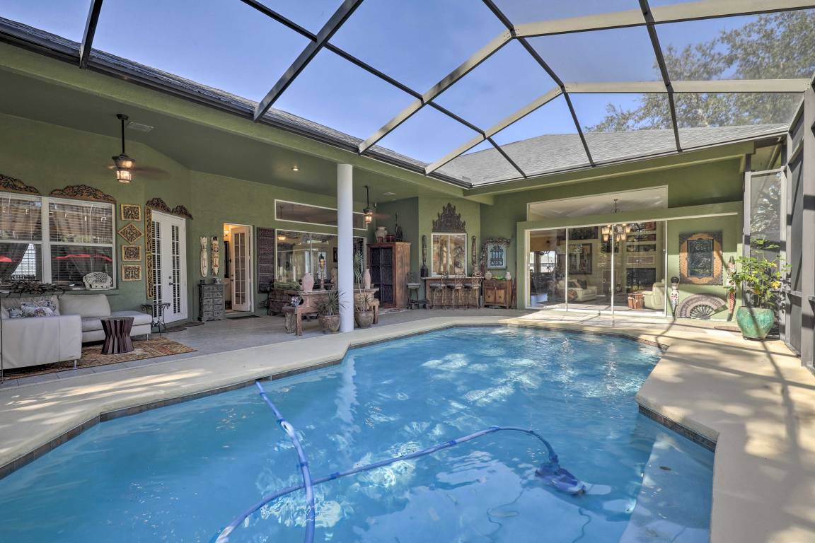 325 M² Villa ∙ 3 Bedrooms ∙ 6 Guests - Tampa