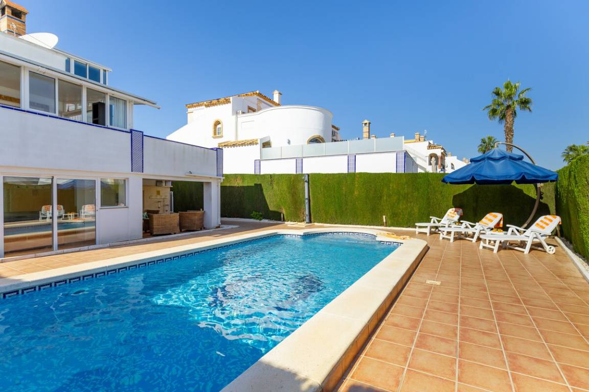 Villa ∙ 3 Bedrooms ∙ 6 Guests - San Miguel de Salinas
