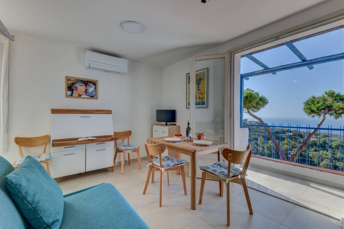 60 M² Ferienhaus ∙ 1 Schlafzimmer ∙ 3 Gäste - Elba