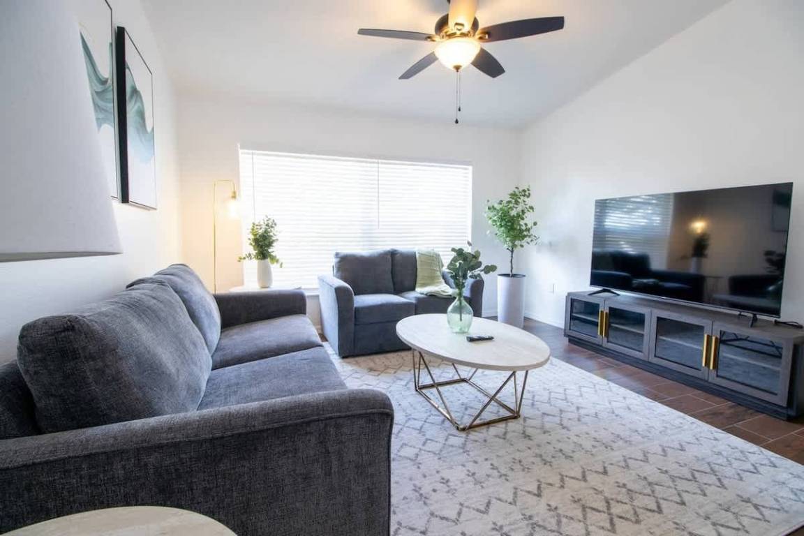 113 M² Apartamento ∙ 3 Quartos ∙ 6 Hóspedes - Dade City