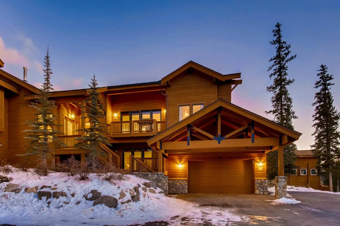 363 M² Lodge ∙ 4 Bedrooms ∙ 10 Guests - Breckenridge, CO