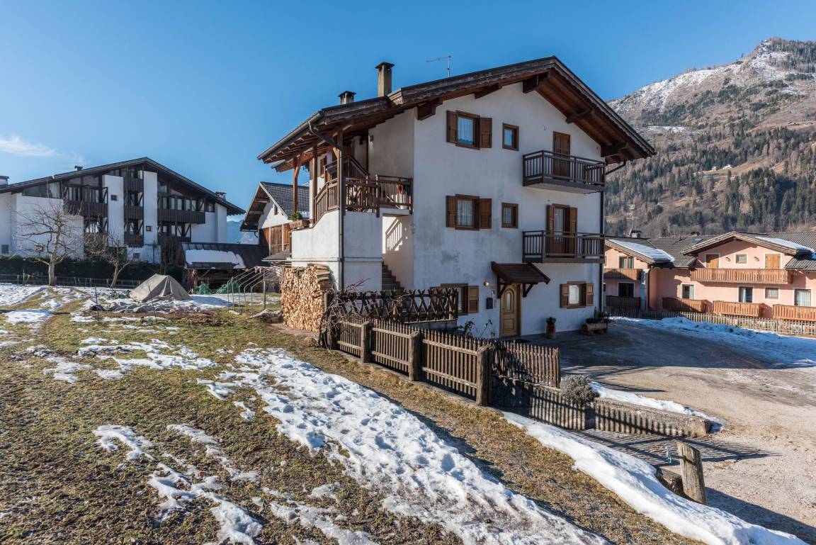 80 M² Appartamento Vacanza ∙ 2 Camere Da Letto ∙ 4 Ospiti - San Martino di Castrozza