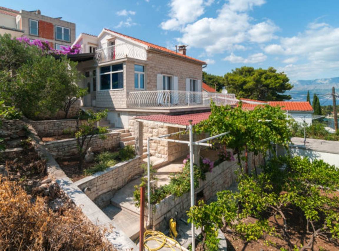 300 M² Ferienhaus ∙ 3 Schlafzimmer ∙ 7 Gäste - Postira