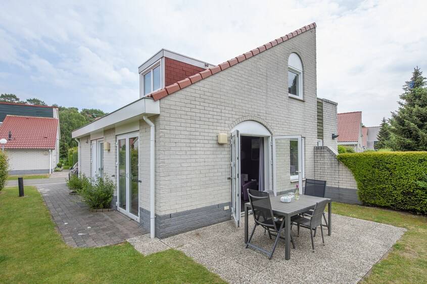 95 M² Villa ∙ 2 Bedrooms ∙ 4 Guests - Venlo