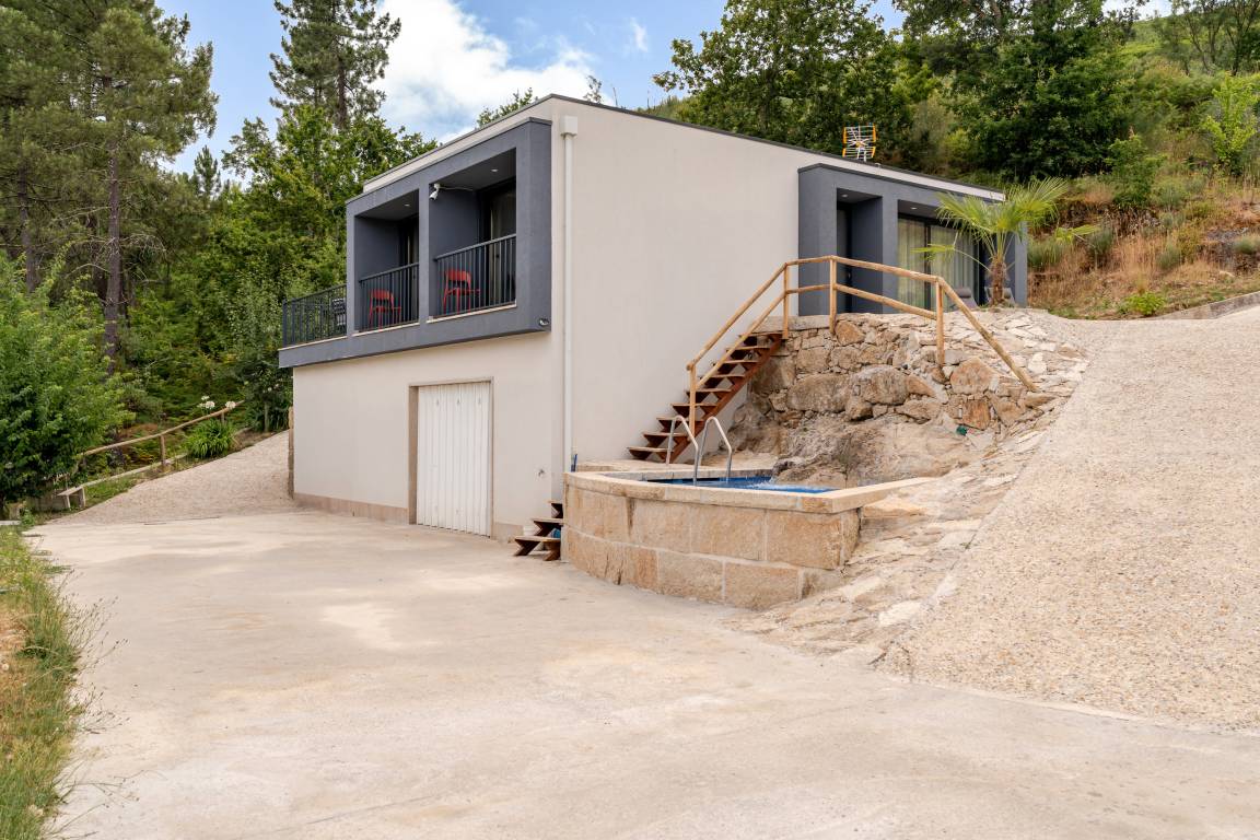 80 M² Casa ∙ 2 Quartos ∙ 5 Hóspedes - Celorico de Basto
