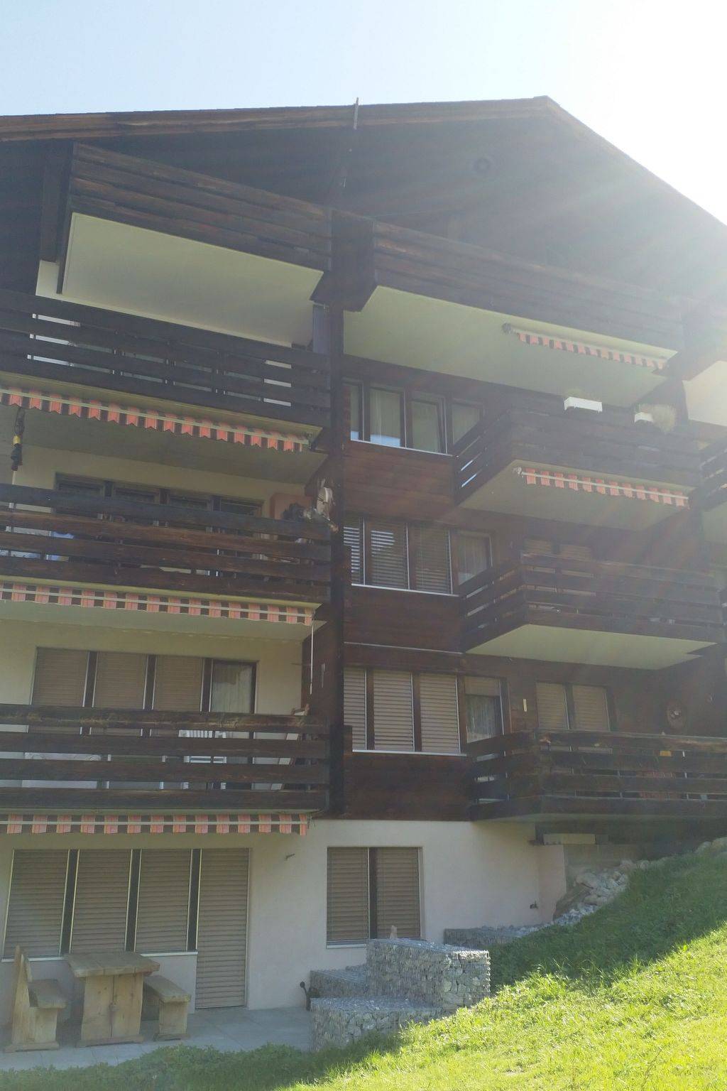Ferienwohnung ∙ 3 Schlafzimmer ∙ 6 Gäste - Bürchen