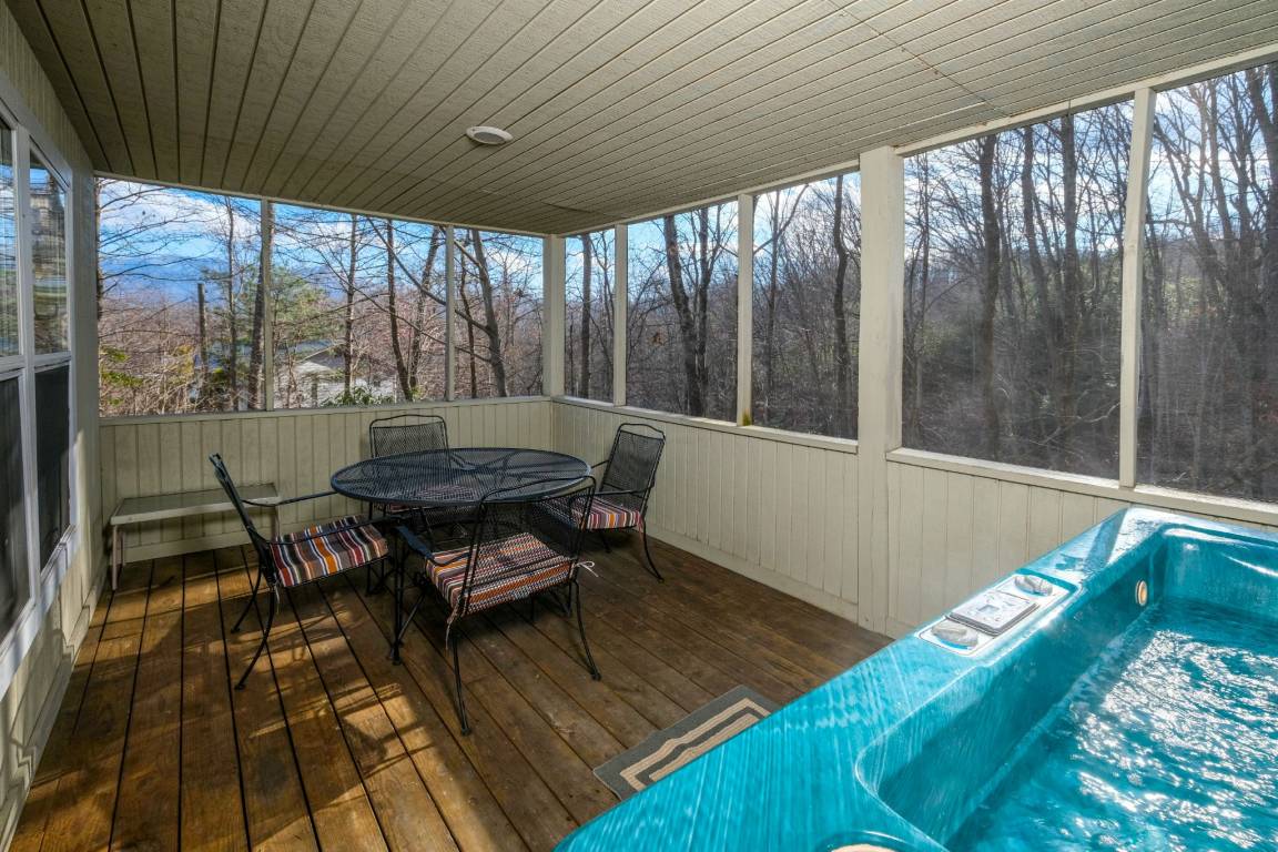 97 M² Cabin ∙ 3 Bedrooms ∙ 7 Guests