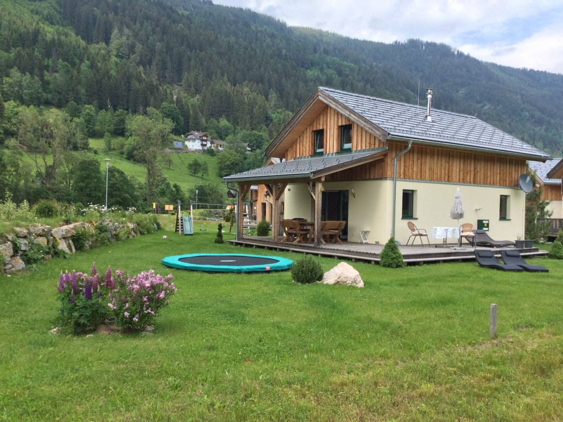 100 M² House ∙ 4 Bedrooms ∙ 7 Guests - Murau