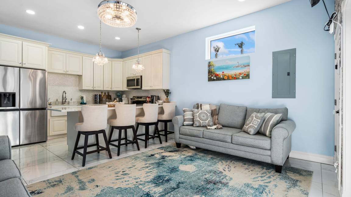 81 M² Ferienhaus ∙ 1 Schlafzimmer ∙ 4 Gäste - Pensacola, FL