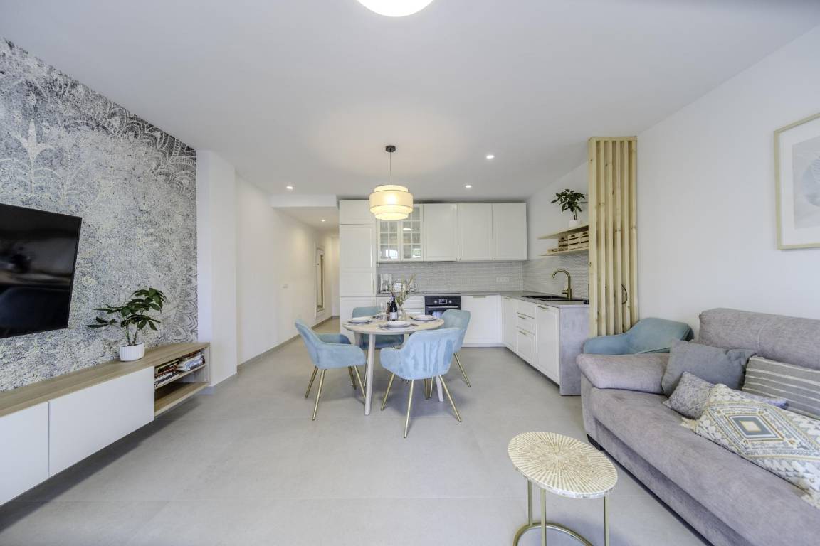 100 M² Ferienhaus ∙ 3 Schlafzimmer ∙ 6 Gäste - Nerja