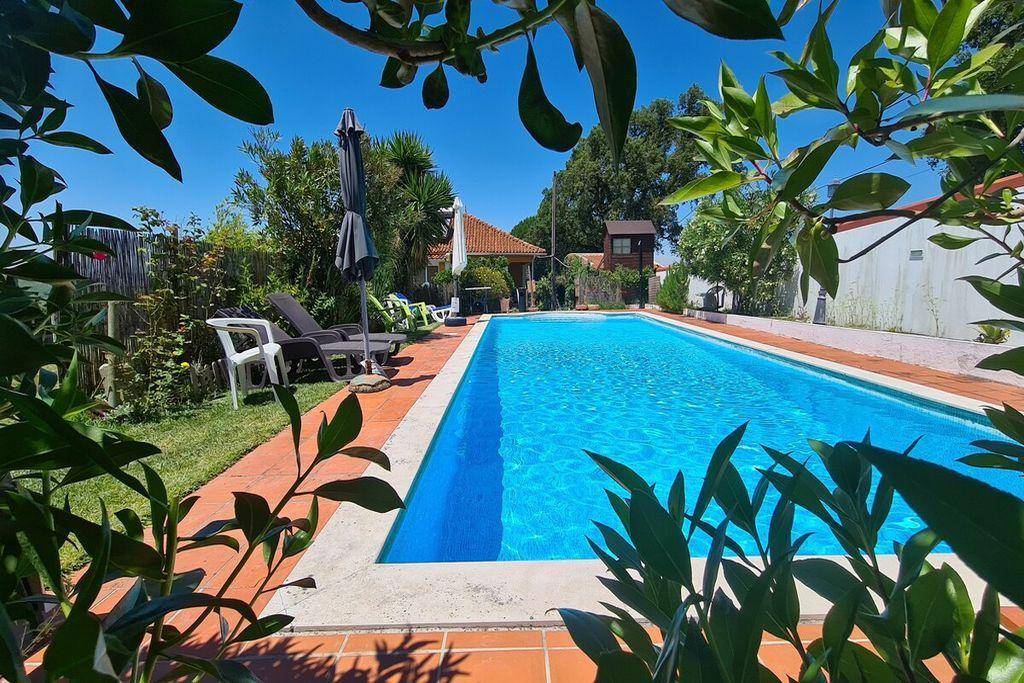 70 M² Casa ∙ 3 Quartos ∙ 6 Hóspedes - Alenquer