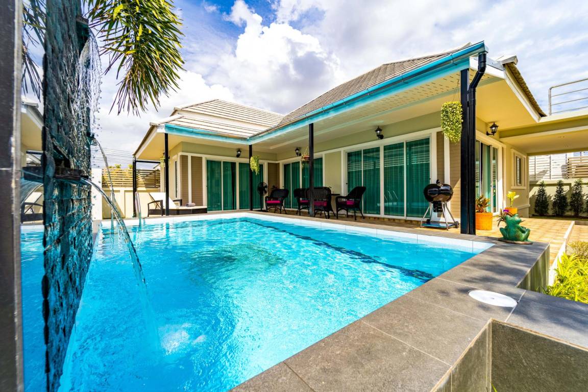 140 M² Villa ∙ 2 Chambres ∙ 6 Personnes - Hua Hin