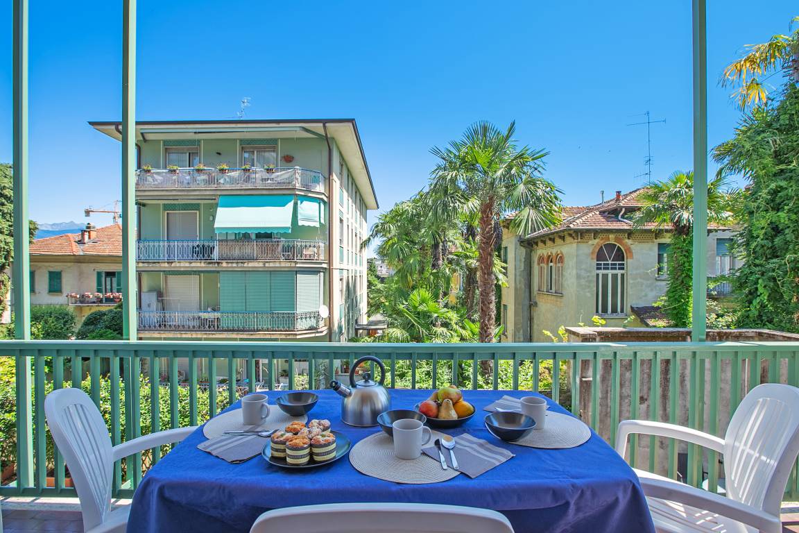 70 M² Ferienwohnung ∙ 1 Schlafzimmer ∙ 4 Gäste - Stresa