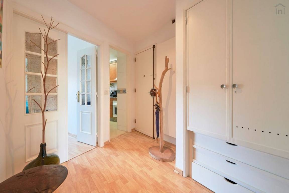100 M² Apartamento ∙ 1 Quarto ∙ 2 Hóspedes - São Jorge de Arroios