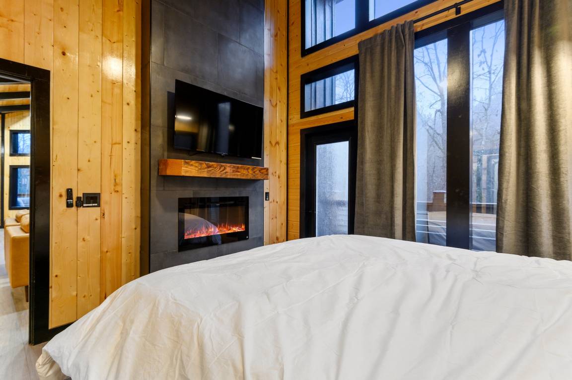 Cabin ∙ 5 Bedrooms ∙ 12 Guests - Oklahoma