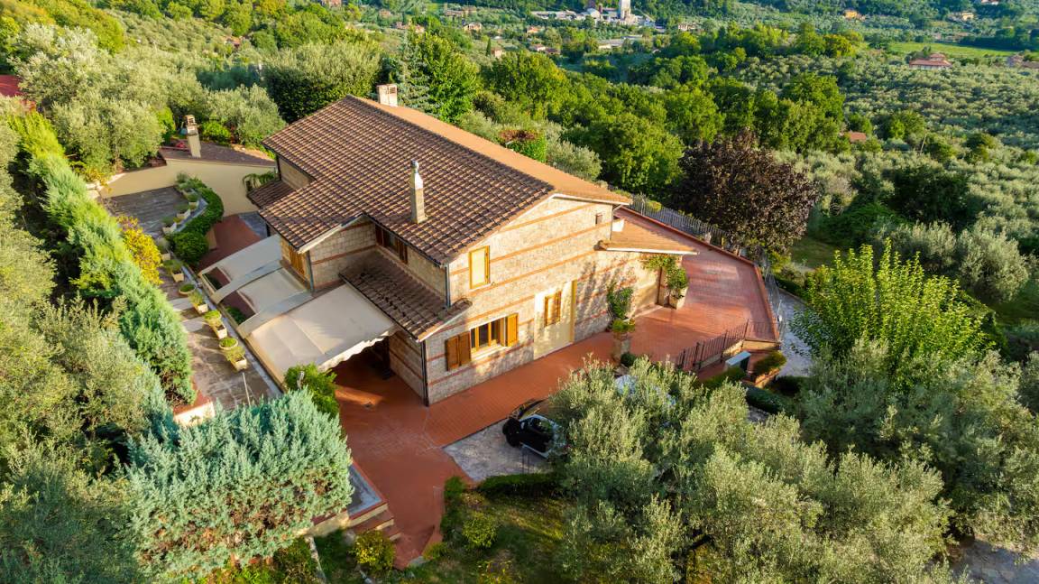 100 M² Apartamento ∙ 2 Habitaciones ∙ 4 Huéspedes - Miranda