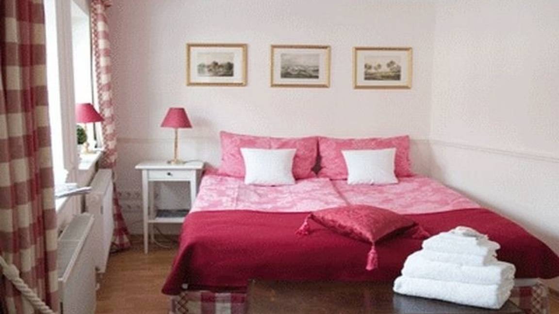 12 M² Hotel ∙ 1 Habitación ∙ 2 Huéspedes - Schleswig