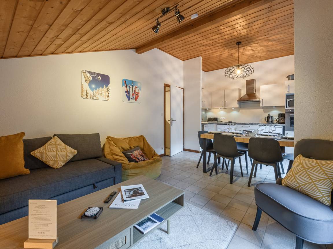43 M² Apartment ∙ 3 Bedrooms ∙ 6 Guests - Morzine