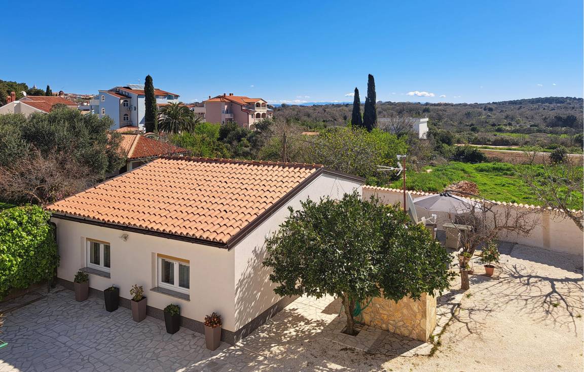 50 M² Ferienhaus ∙ 1 Schlafzimmer ∙ 2 Gäste - Ližnjan