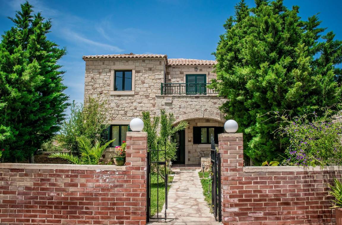 100 M² House ∙ 3 Bedrooms ∙ 6 Guests - Hersonissos