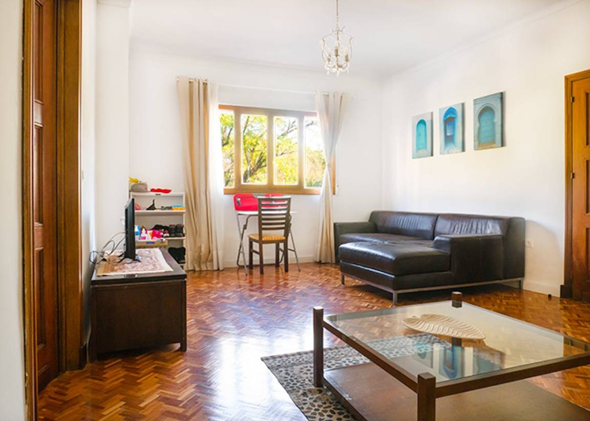 100 M² Apartment ∙ 2 Bedrooms ∙ 4 Guests - Seville