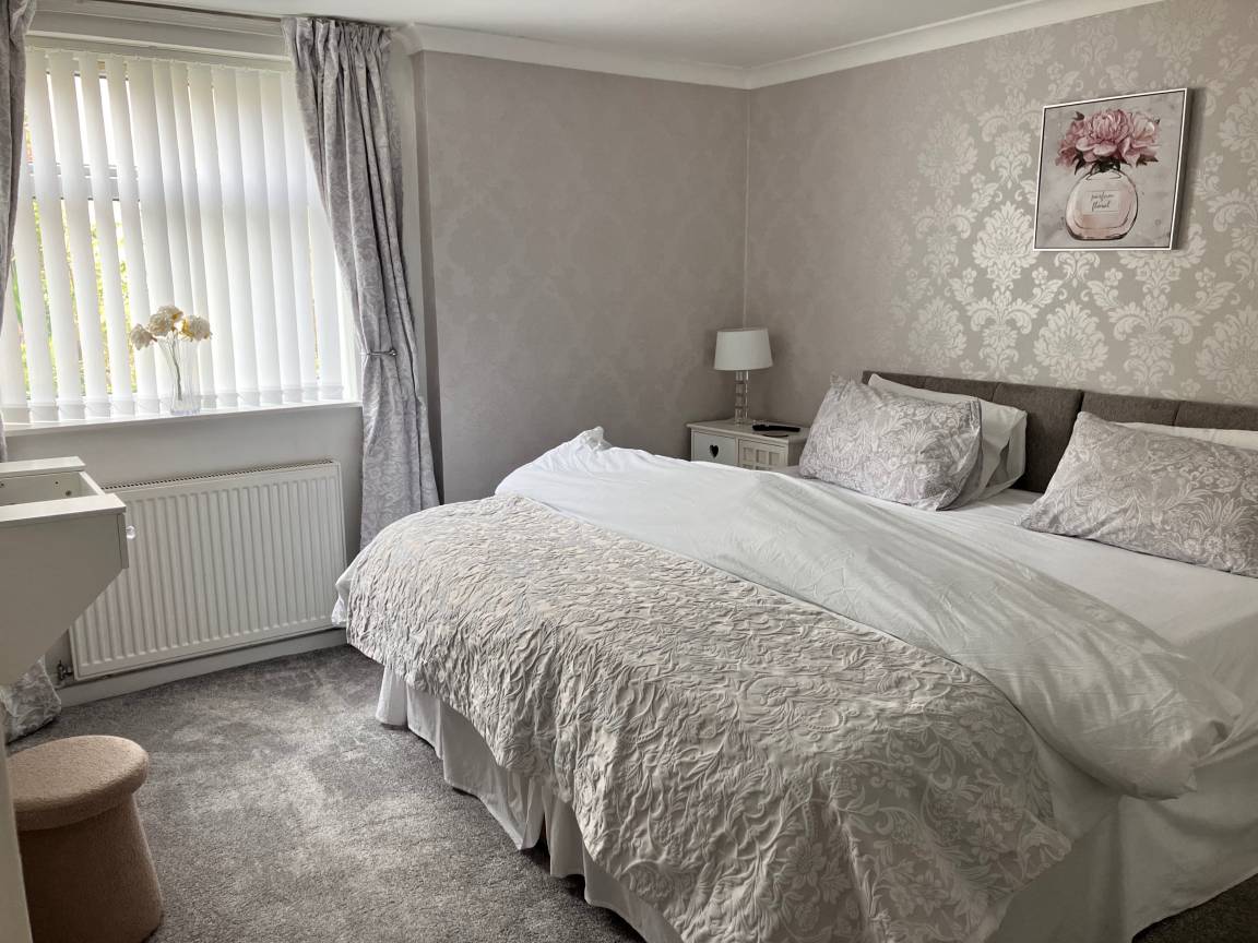 100 M² Appartement ∙ 2 Chambres ∙ 4 Personnes - Southport