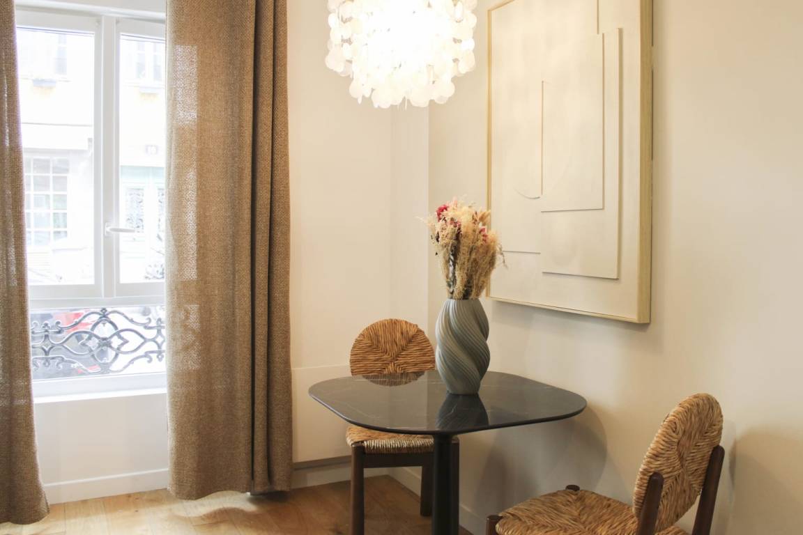 25 M² Studio ∙ 2 Personnes - ibis Styles Paris Montmartre Nord