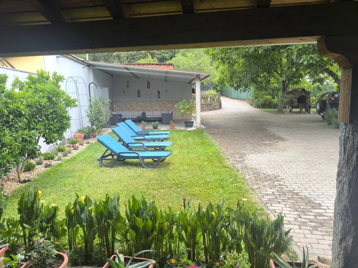 250 M² Casa ∙ 4 Quartos ∙ 8 Hóspedes - Bragança