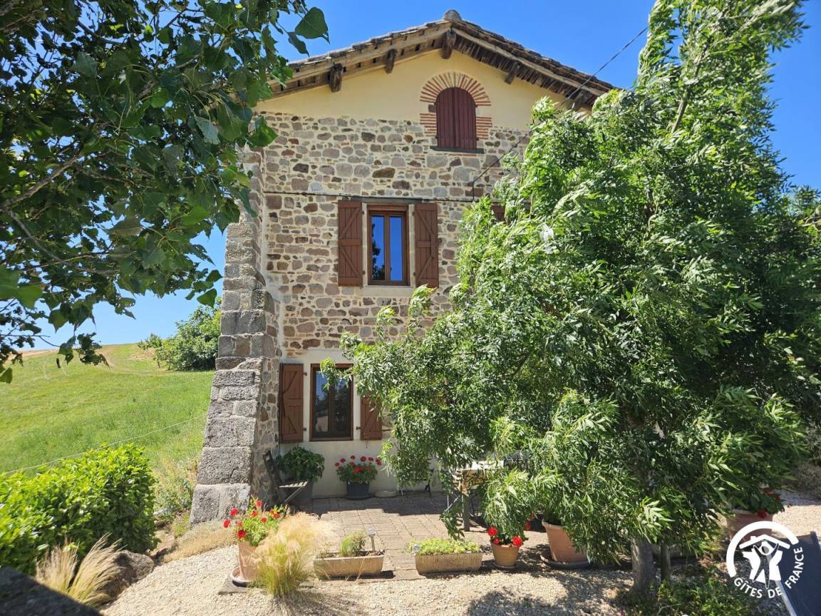 120 M² Gîte ∙ 3 Bedrooms ∙ 6 Guests - Tarn