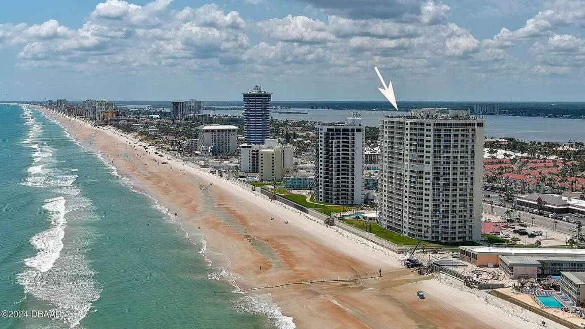 177 M² Condo ∙ 3 Bedrooms ∙ 8 Guests - Daytona Beach, FL