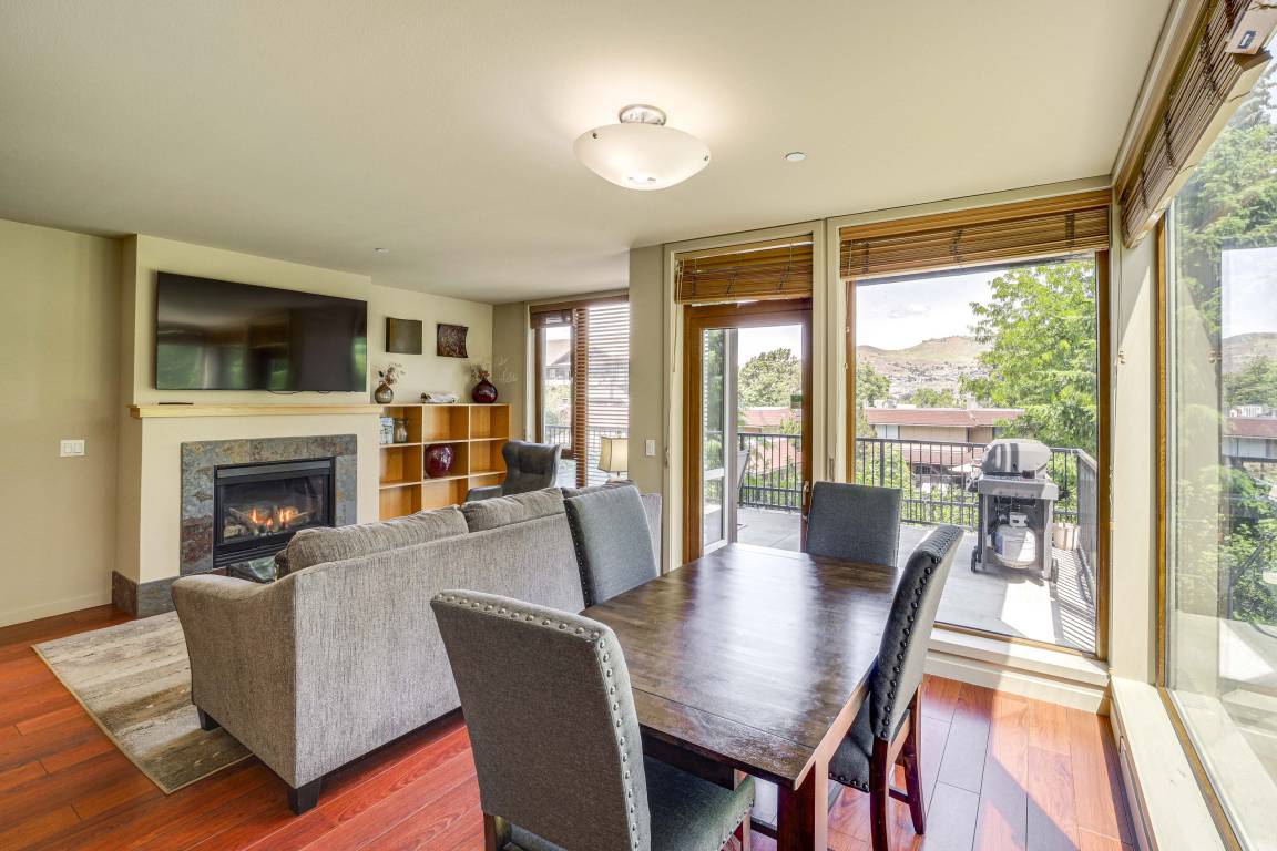 102 M² Apartment ∙ 2 Bedrooms ∙ 4 Guests - Chelan, WA