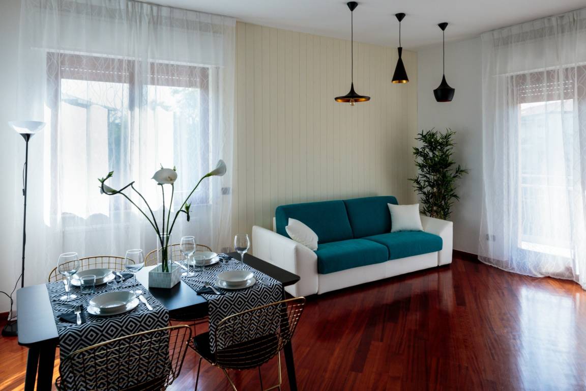 70 M² Apartment ∙ 2 Bedrooms ∙ 6 Guests - Como