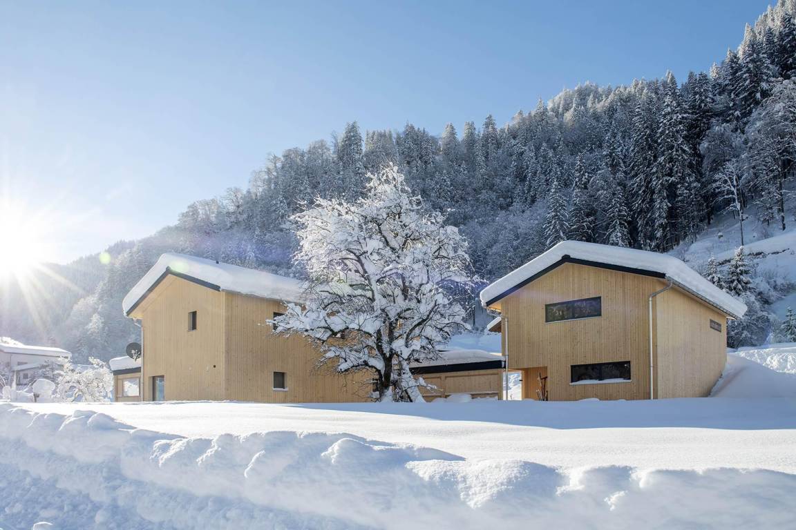 150 M² Ferienhaus ∙ 4 Schlafzimmer ∙ 8 Gäste - Montafon