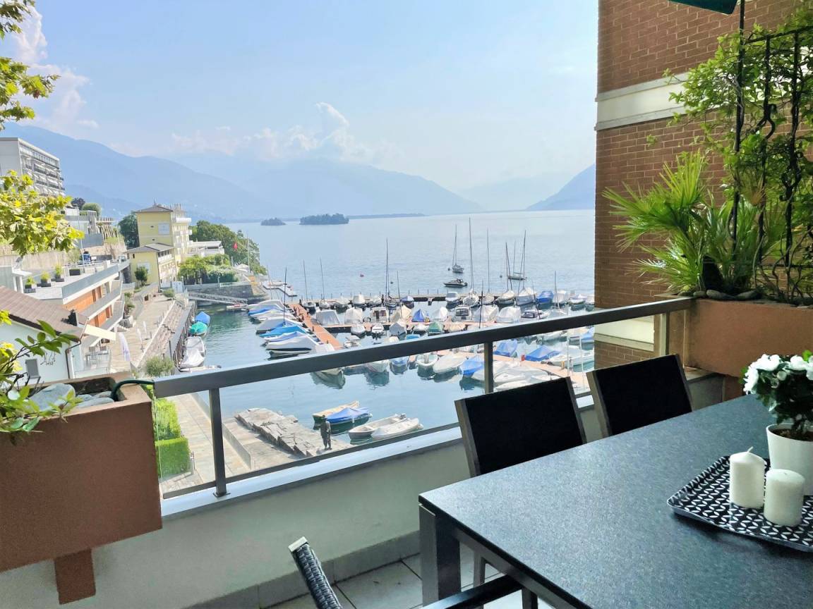 77 M² Appartement ∙ 1 Chambre ∙ 4 Personnes - Brissago