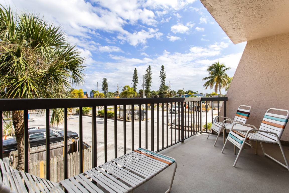79 M² Condo ∙ 1 Bedroom ∙ 4 Guests - St. Pete Beach, FL