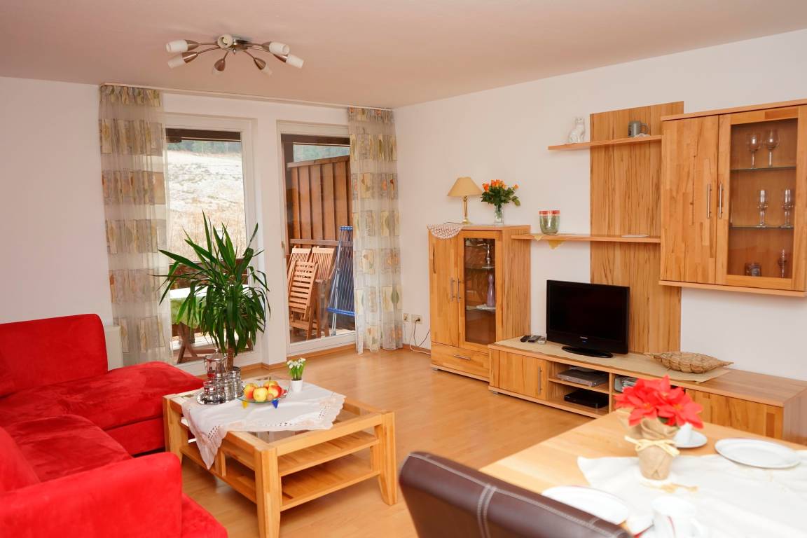 74 M² Ferienwohnung ∙ 2 Schlafzimmer ∙ 4 Gäste - Alpirsbach
