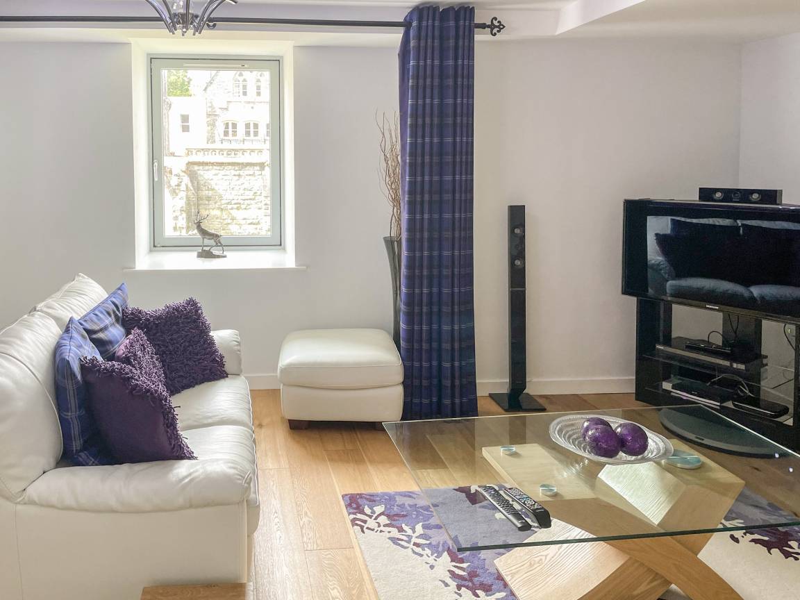 Cottage ∙ 2 Bedrooms ∙ 4 Guests - Loch Ness