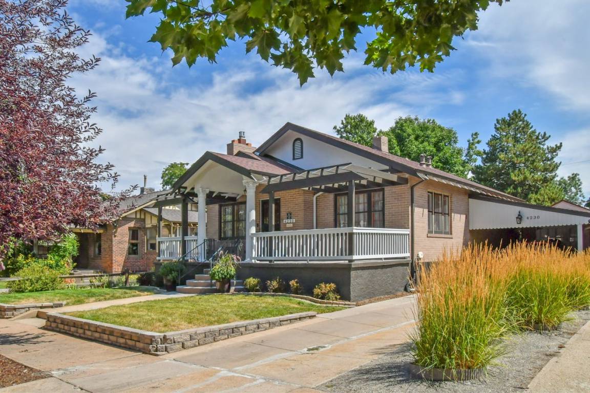 House ∙ 3 Bedrooms ∙ 4 Guests - Wheat Ridge, CO