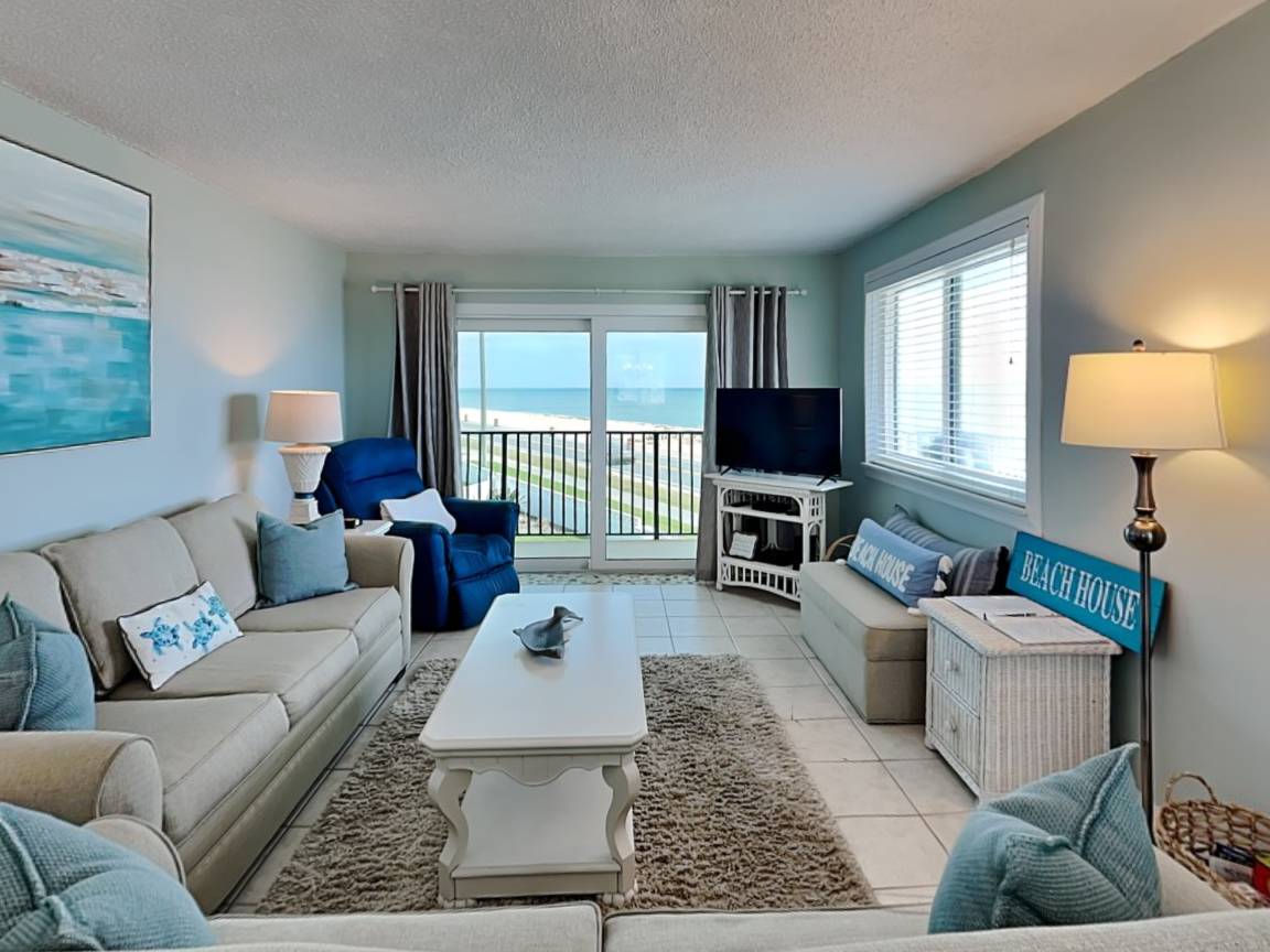 112 M² Condo ∙ 2 Bedrooms ∙ 8 Guests - Ormond-by-the-Sea, FL