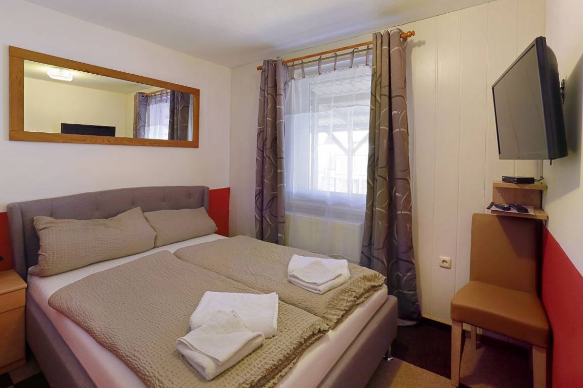 Ferienwohnung ∙ 2 Schlafzimmer ∙ 4 Gäste - Pritzwalk