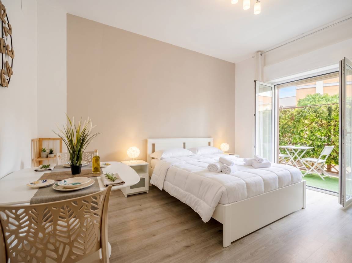 71 M² Apartamento ∙ 2 Habitaciones ∙ 4 Huéspedes - Bari