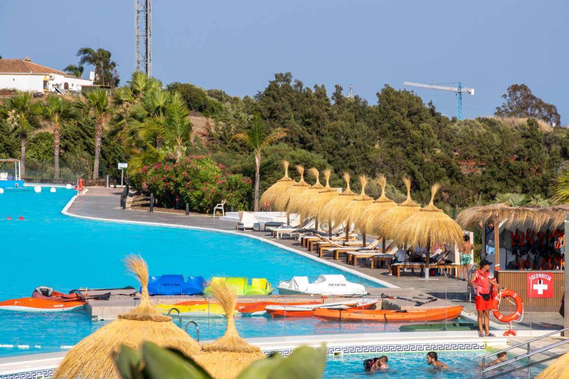 87 M² Apartment ∙ 2 Bedrooms ∙ 4 Guests - Casares