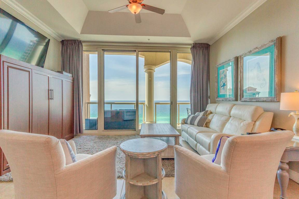 123 M² Apartment ∙ 2 Bedrooms ∙ 8 Guests - Pensacola Beach, FL