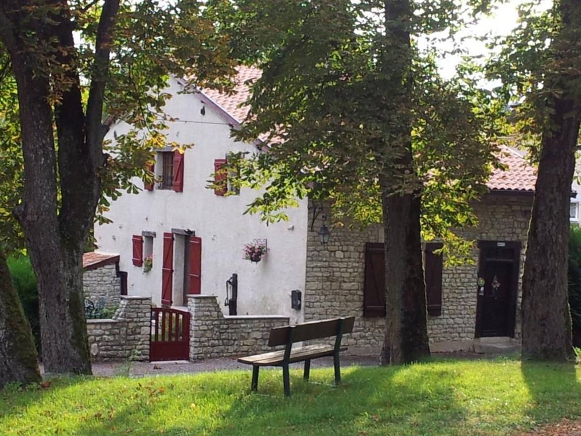 120 M² Cottage ∙ 3 Chambres ∙ 4 Personnes - Meuse