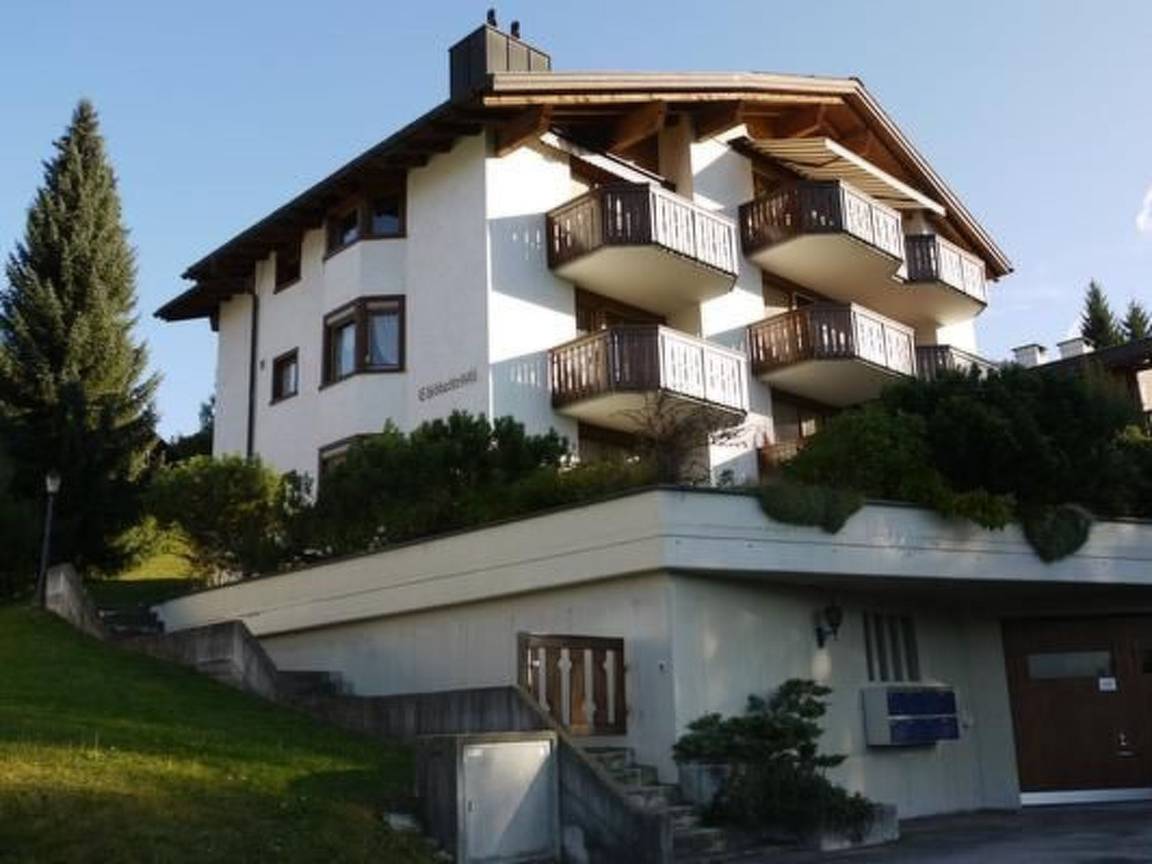 75 M² Ferienwohnung ∙ 2 Schlafzimmer ∙ 4 Gäste - Obersaxen