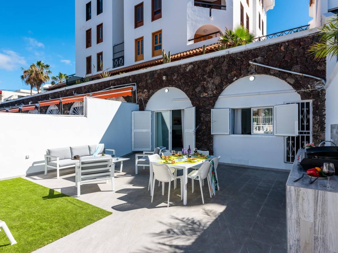 150 M² Apartment ∙ 3 Bedrooms ∙ 8 Guests - Canary Islands
