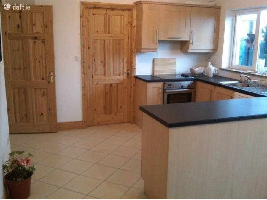 House ∙ 4 Bedrooms ∙ 8 Guests - Dingle Peninsula